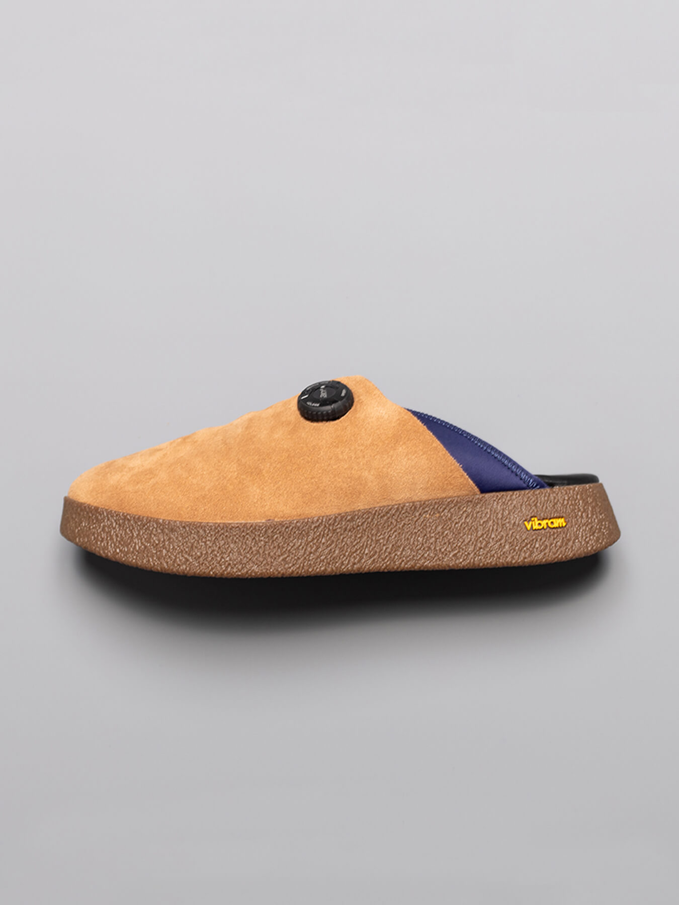 Купить Сабо PG EMPTY Playground арт. 804478000070 по цене 36 700 р. в интернет-магазине NUW.STORE